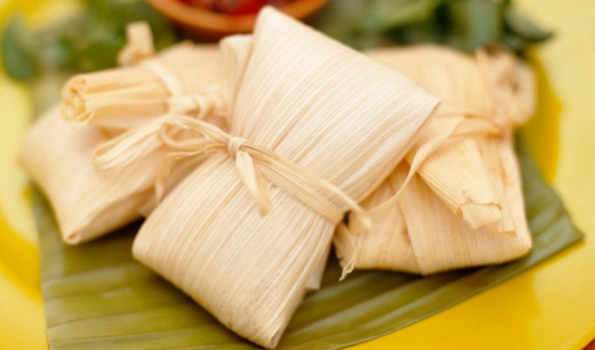como-envolver-tamales-vaporera