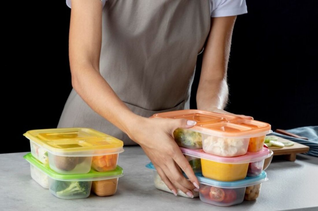 Descubre trucos para desmanchar y limpiar tus recipientes de plástico