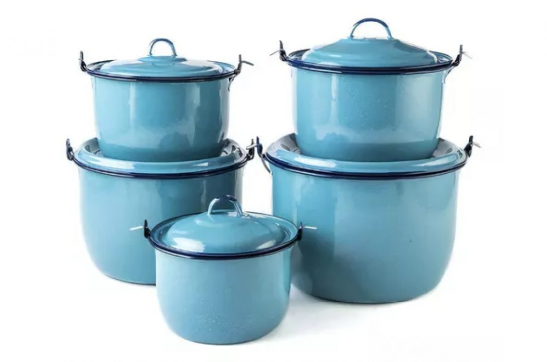 Remata Walmart un juego de 5 ollas de peltre Cinsa con mega oferta