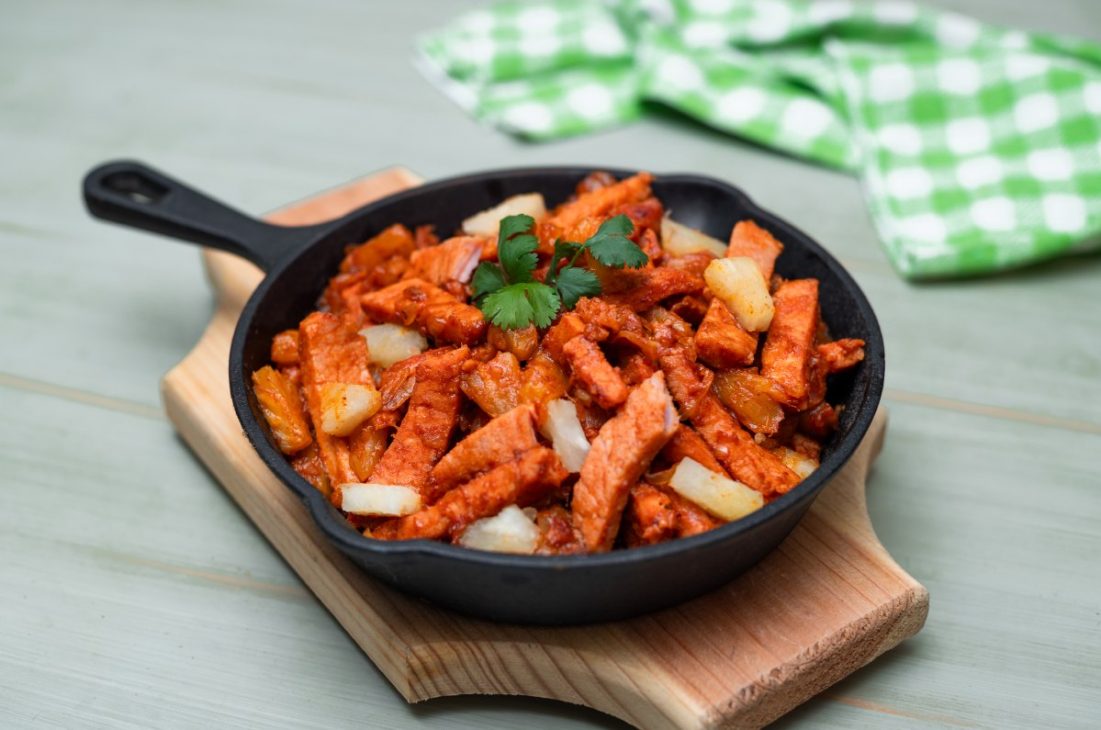 chuletas-ahumadas-con-pina-y-chipotle