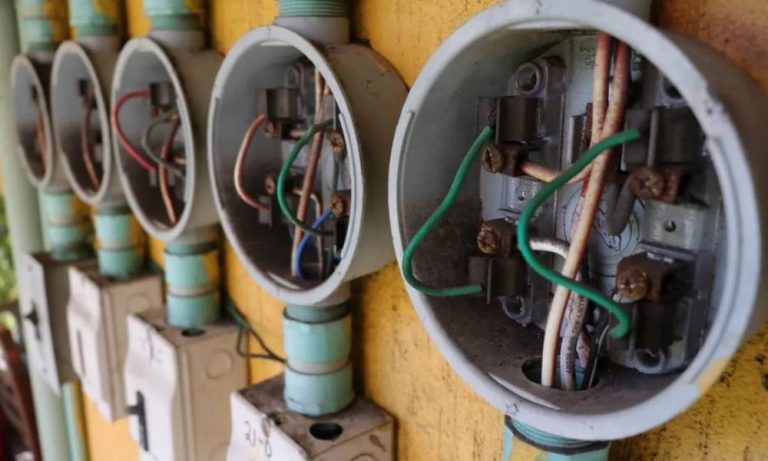 Cortes de luz CFE: Usuarios a quienes pueden cortarles la energía