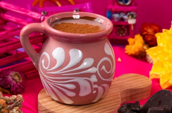 receta-de-pulque-de-curado-de-cacao-para-celebrar-con-tradicion