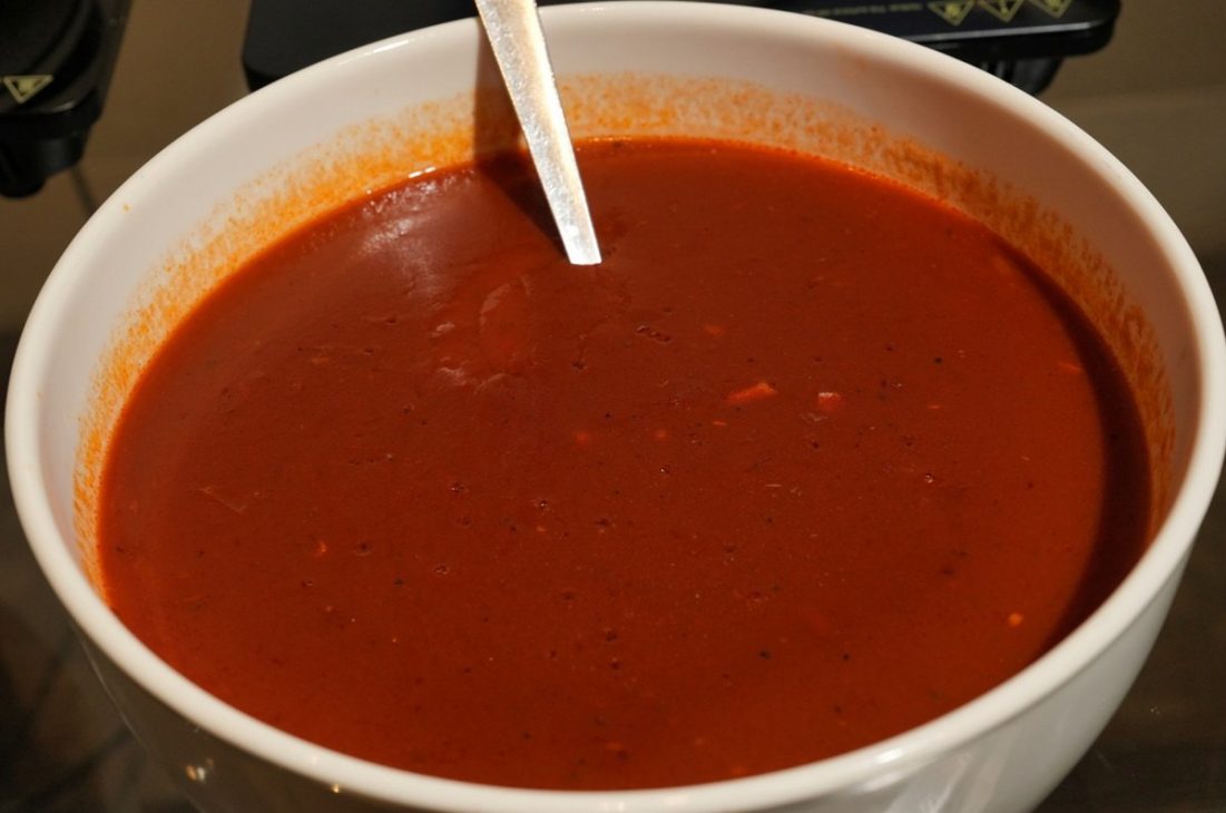 Estos son los ingredientes que se usan para la salsa del pozole rojo