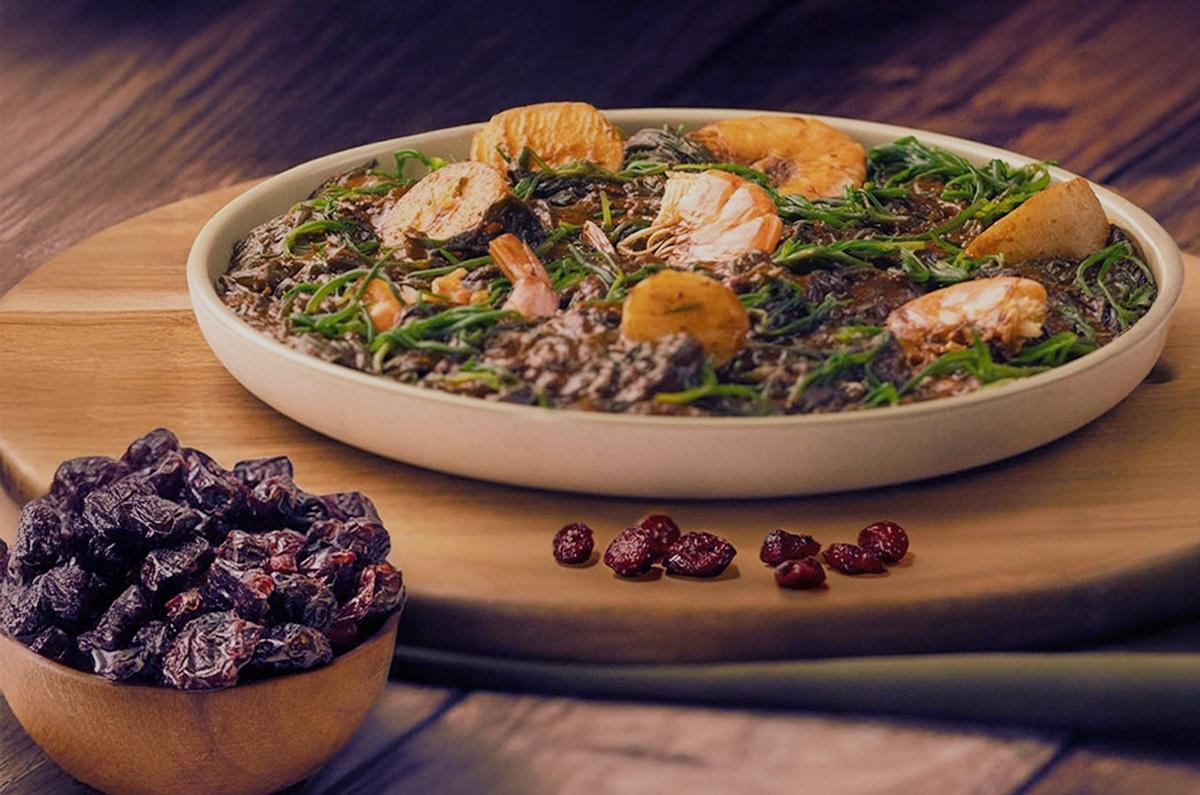 Romeritos con mole y arándanos | Cocina Vital